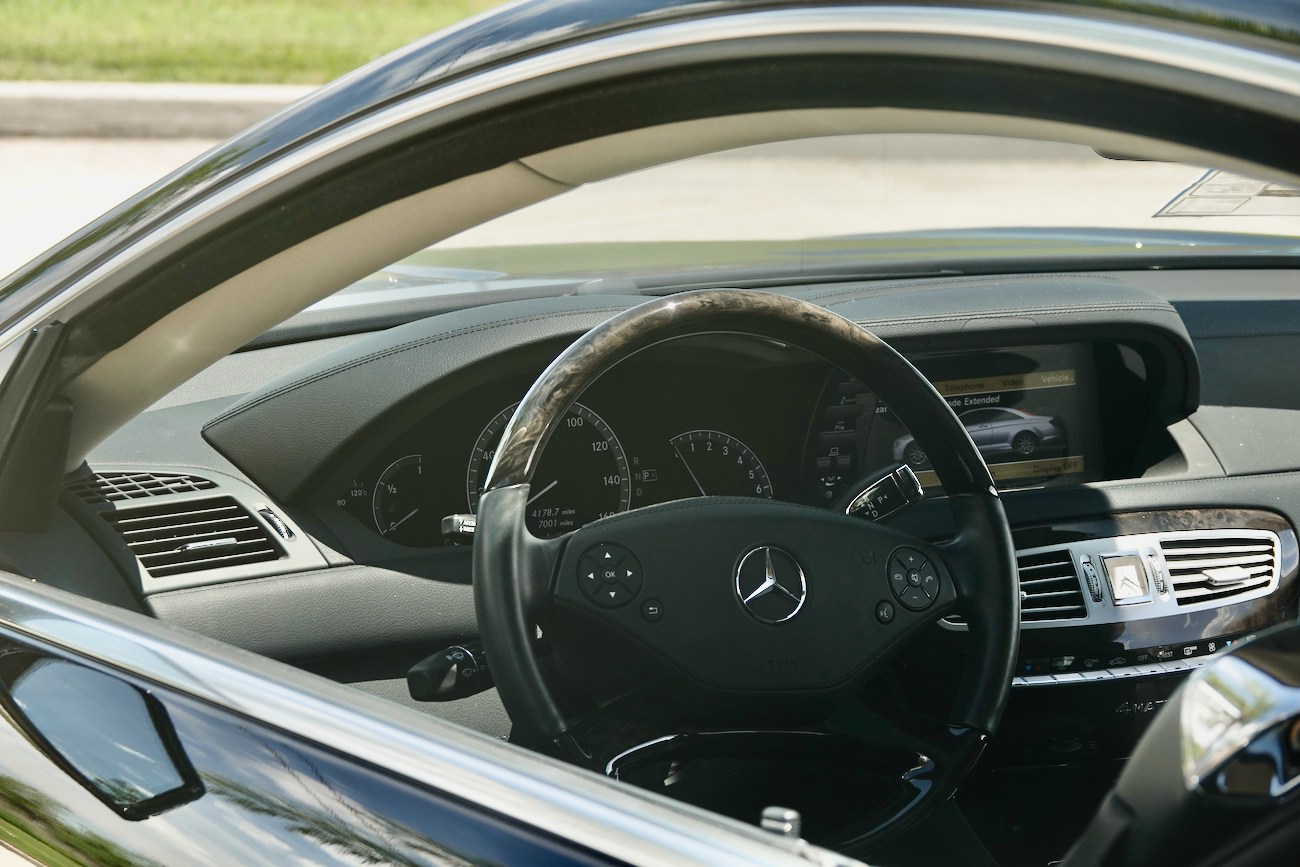 7k-Mile 2014 Mercedes-Benz CL550 4Matic For Sale | The MB Market