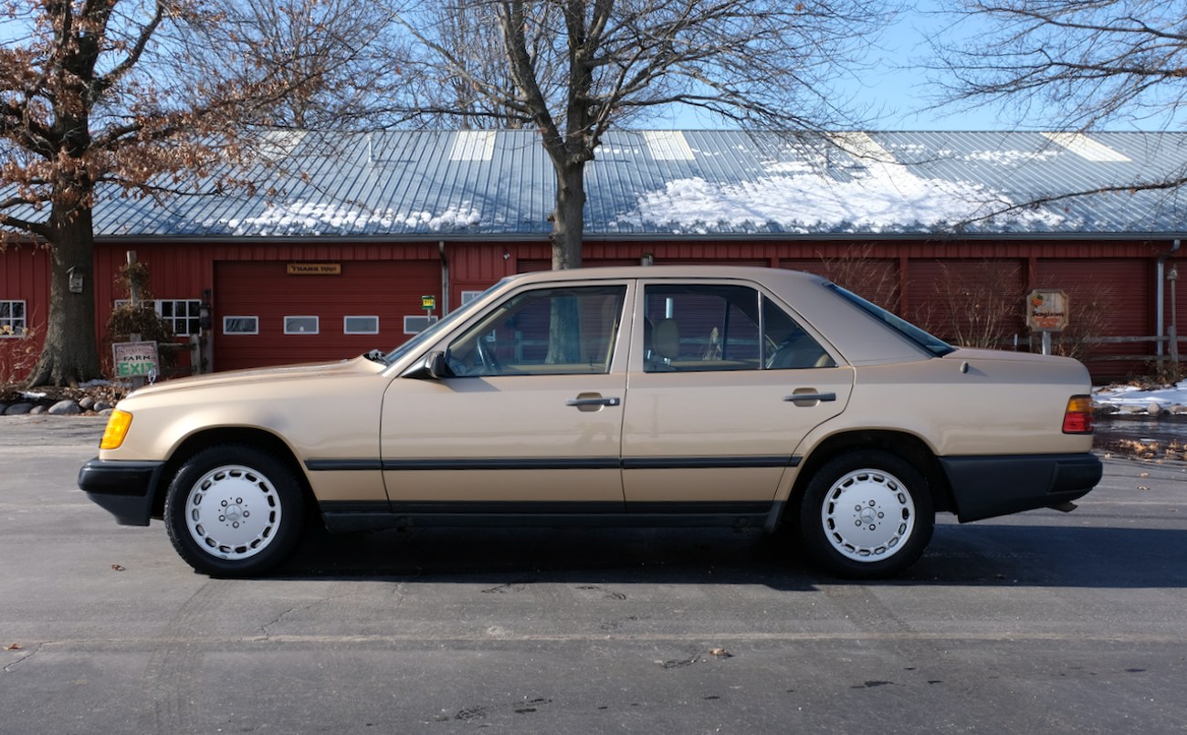 1986 Mercedes-Benz 300E For Sale | The MB Market