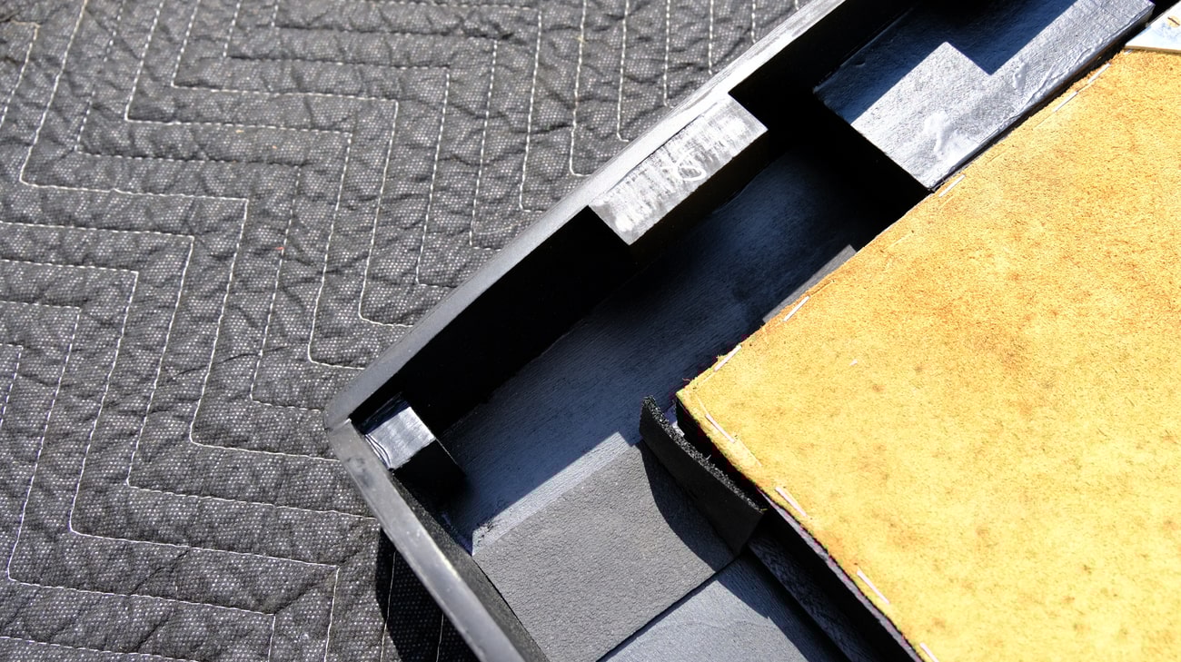 Pre-Merger AMG W126 Wooden Tray Tables and LWB Door Inserts For Sale ...