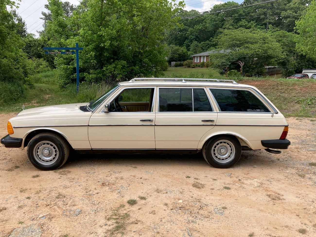 1985 Mercedes-Benz 300TD Turbo For Sale | The MB Market
