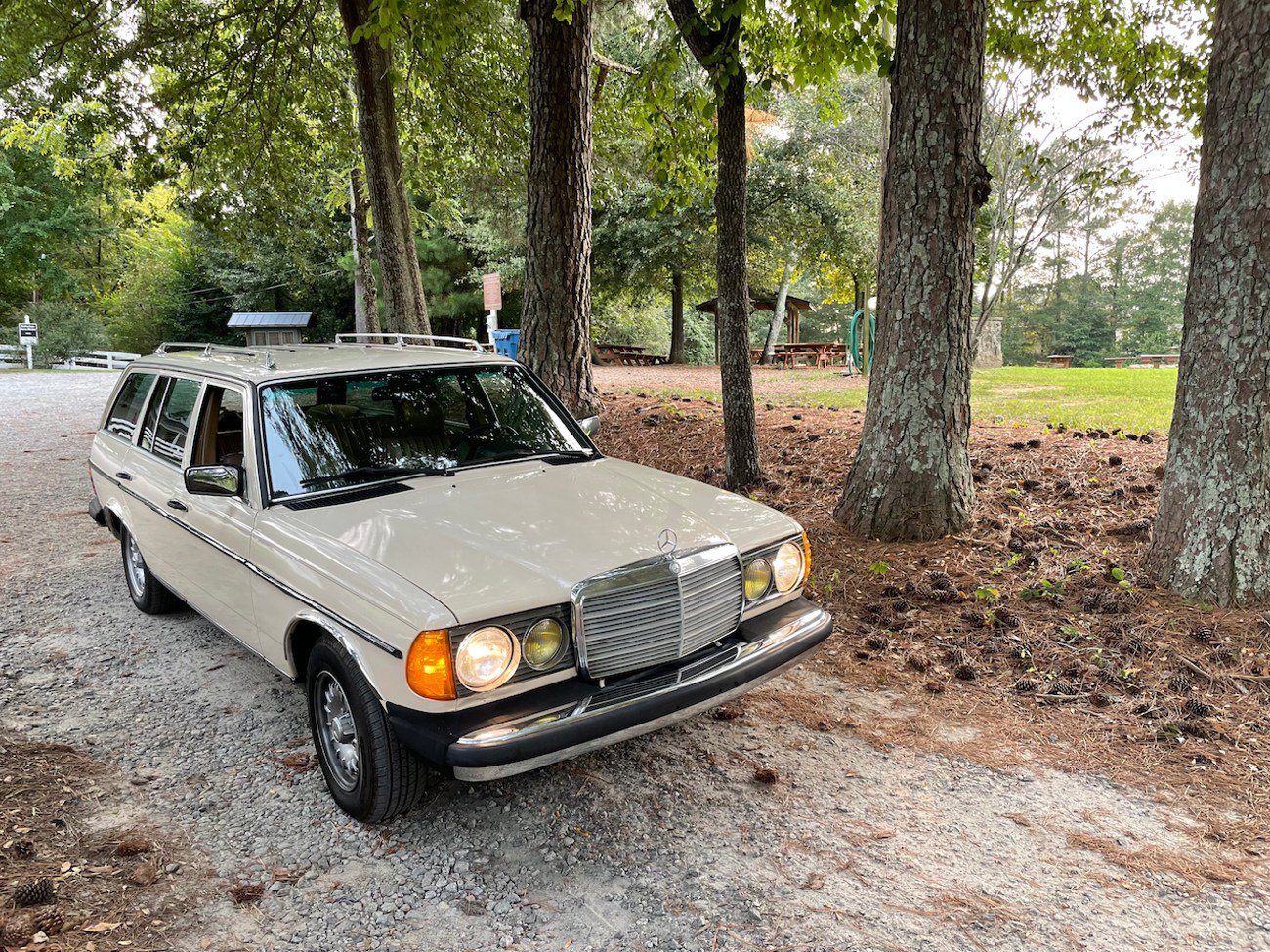 1985 Mercedes-Benz 300TD Turbo For Sale | The MB Market