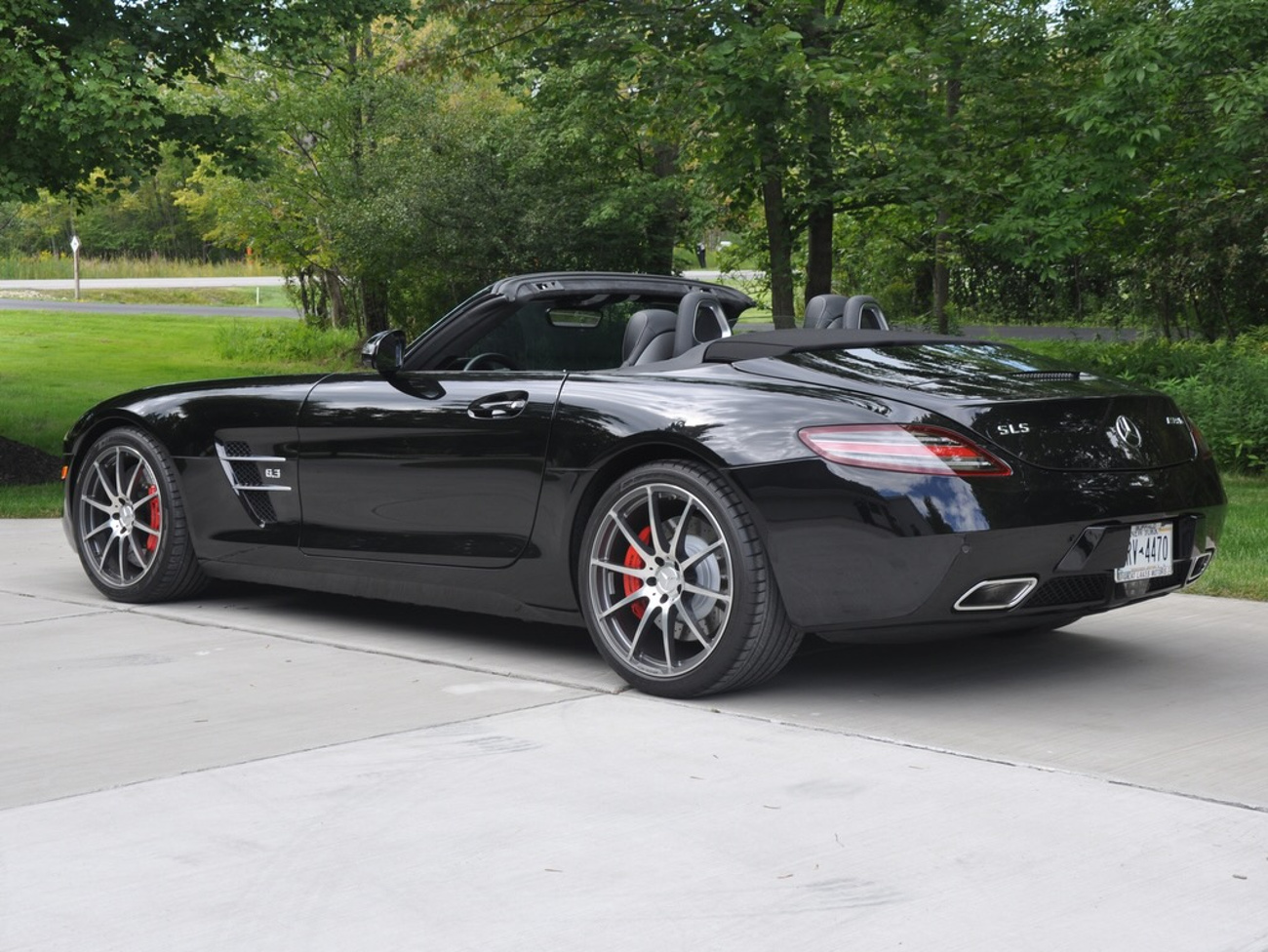 10k-Mile 2012 Mercedes-Benz SLS AMG Roadster For Sale | The MB Market