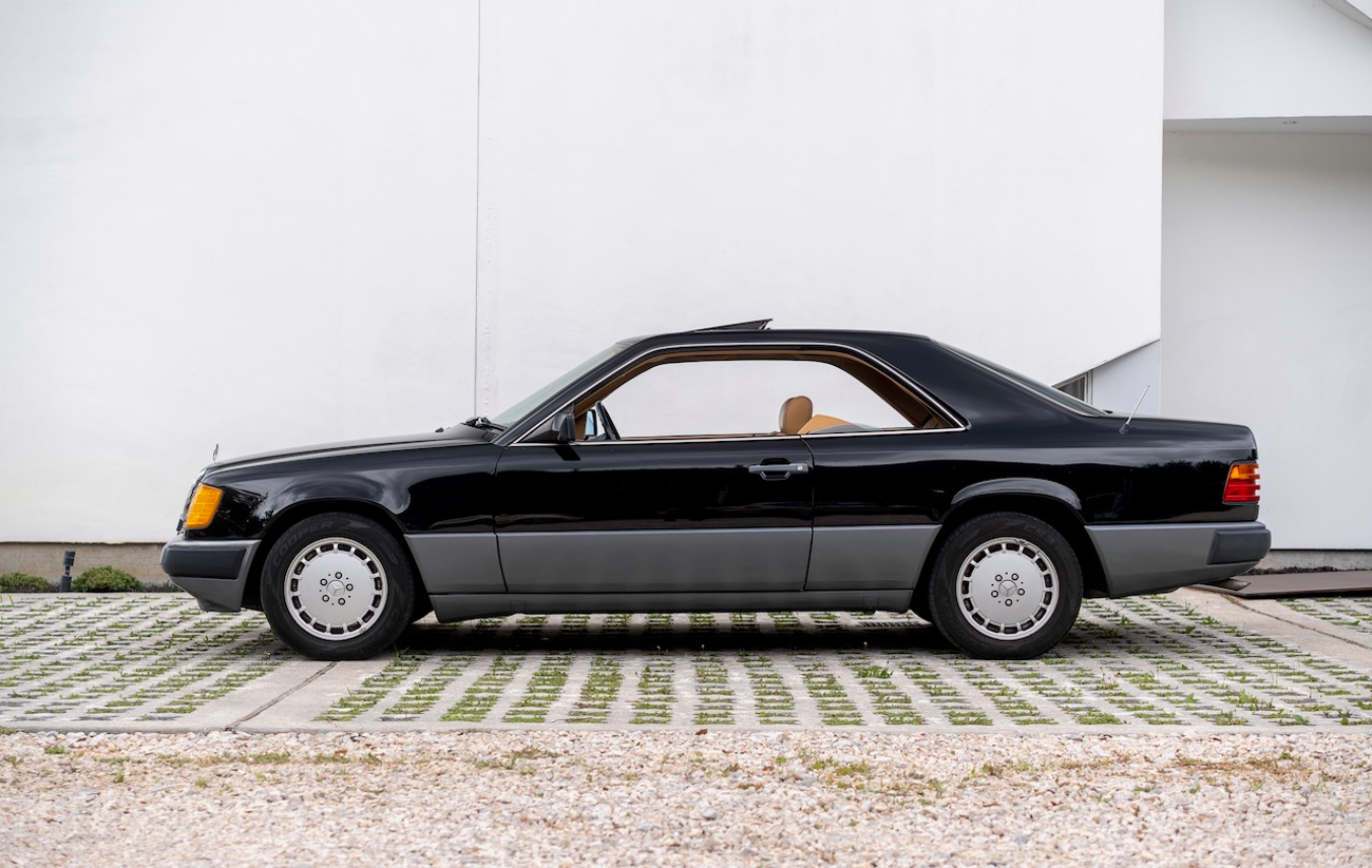 1989 Mercedes-Benz 300CE w/80k Miles For Sale | The MB Market
