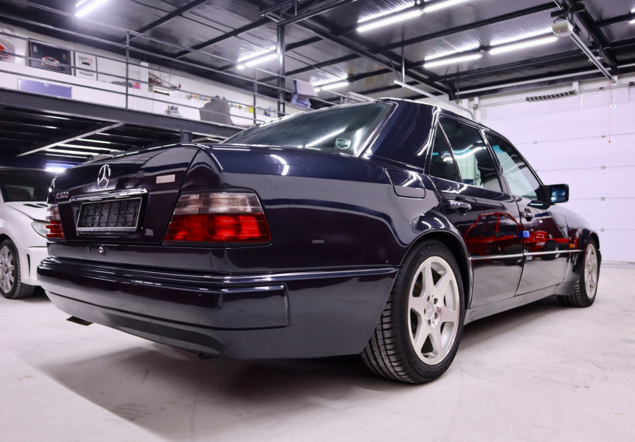 1995 Mercedes-Benz E500 Limited For Sale | The MB Market