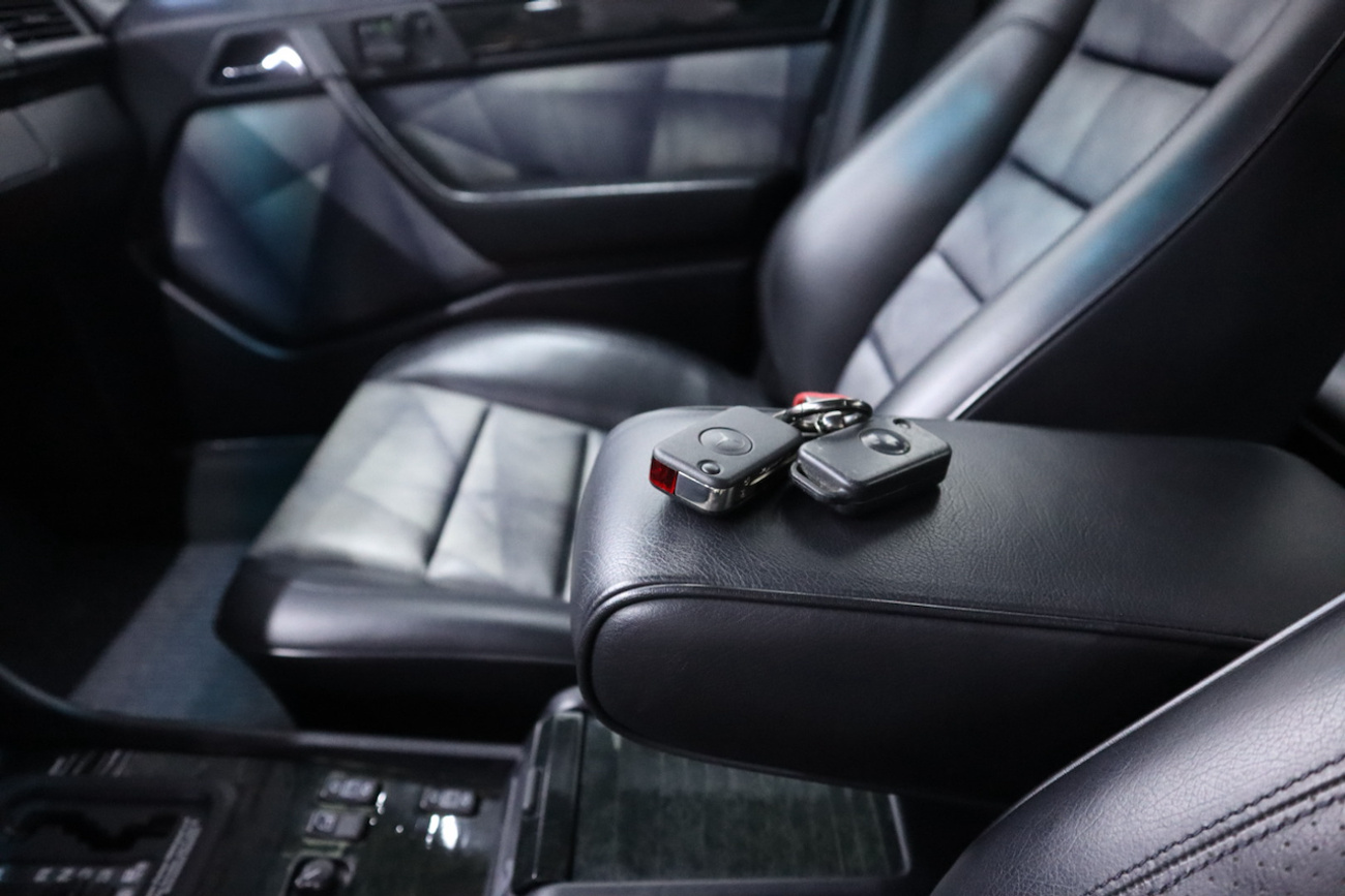 1995 Mercedes-Benz E500 Limited For Sale | The MB Market