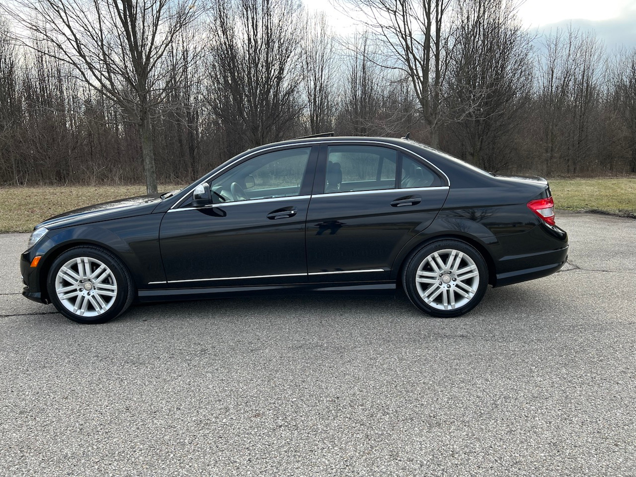 2008 Mercedes-Benz C300 w/6spd Manual For Sale | The MB Market