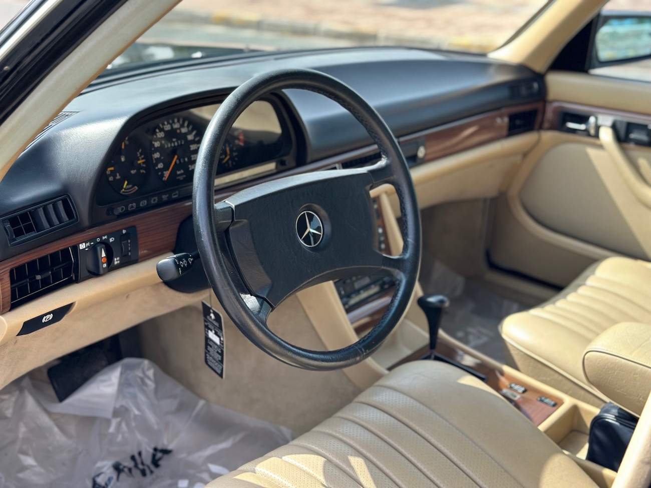 21k-Mile 1988 Mercedes-Benz 260SE For Sale | The MB Market