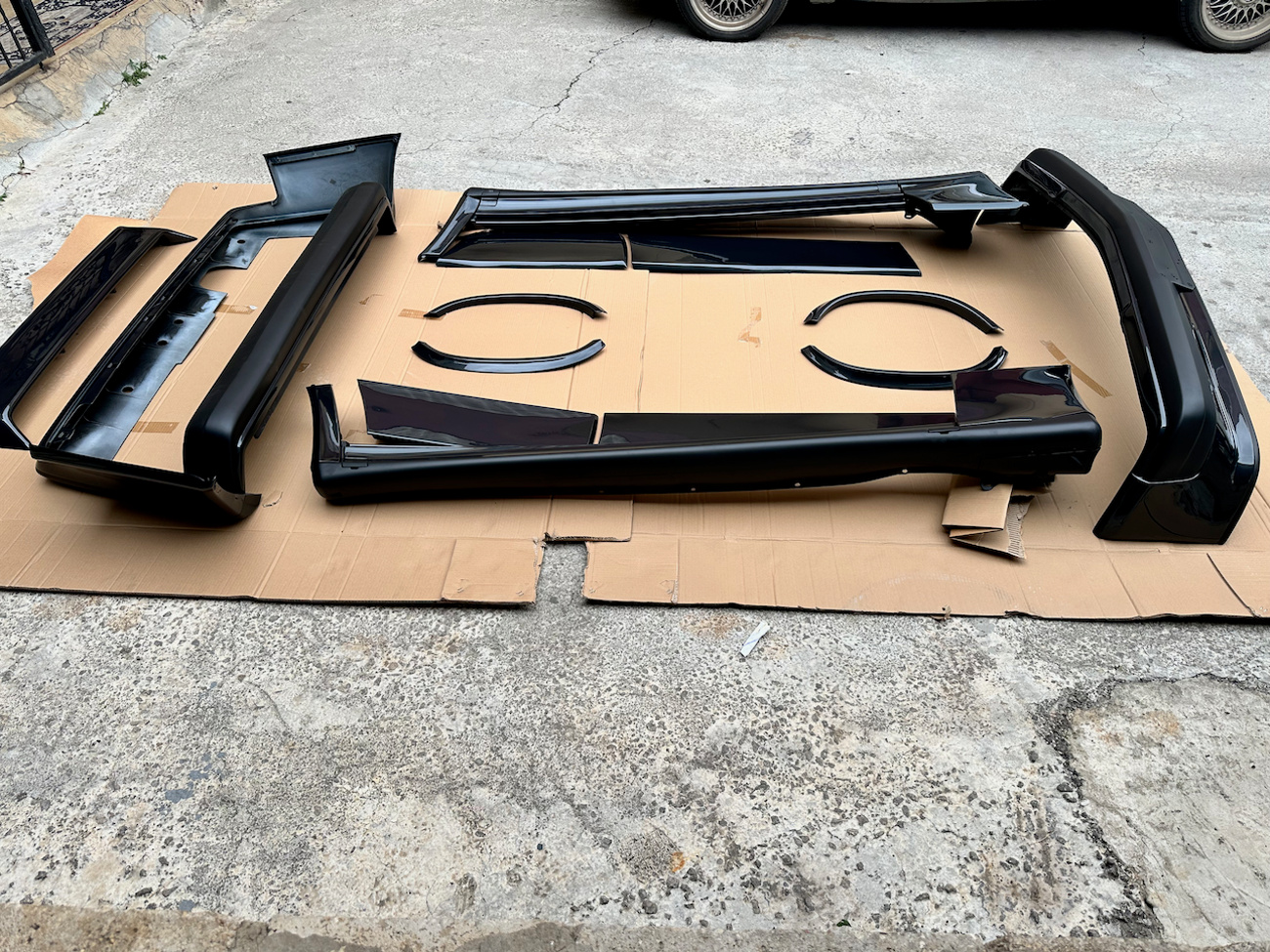 W201 Mercedes-Benz 2.3-16v Cosworth Body Kit For Sale | The MB Market