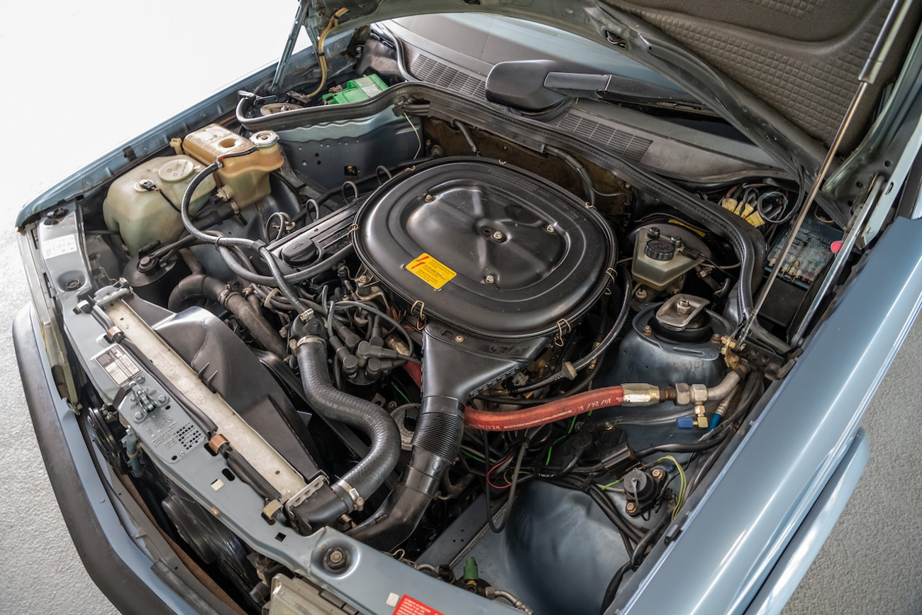 Euro 1985 Mercedes-Benz 190E MTS w/5-spd Manual For Sale | The MB Market