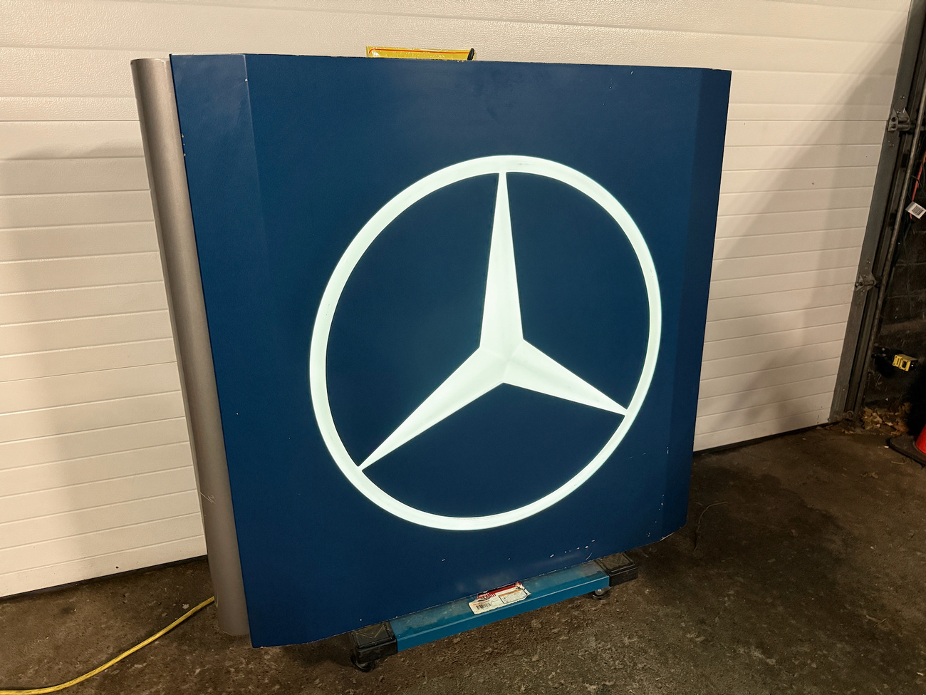 53" x 48" Illuminated Mercedes-Benz Dealership sign For Sale | The MB ...