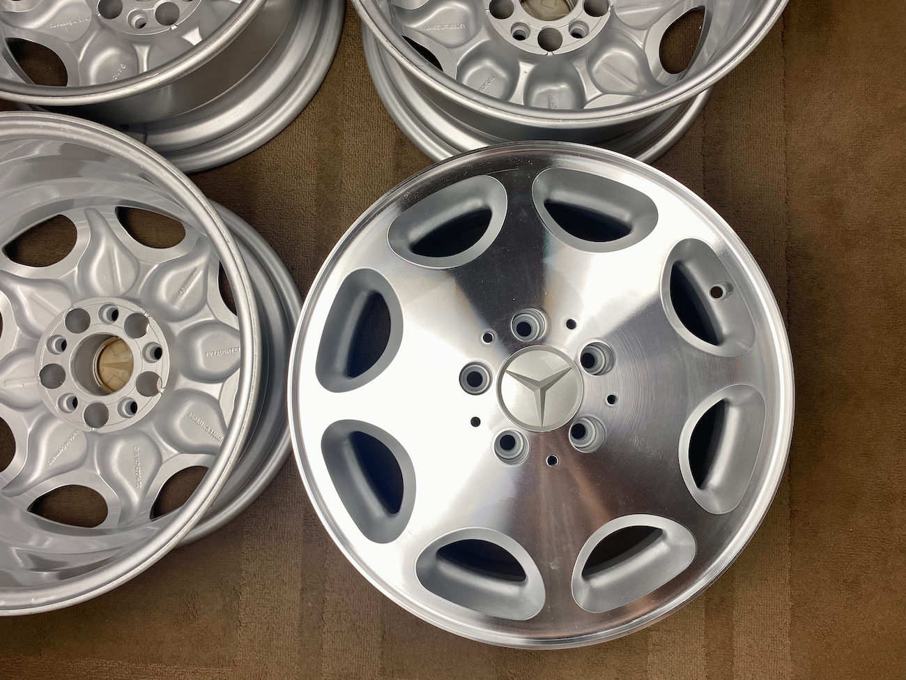 OEM 16" W140 8-Hole Wheels For Sale | The MB Market