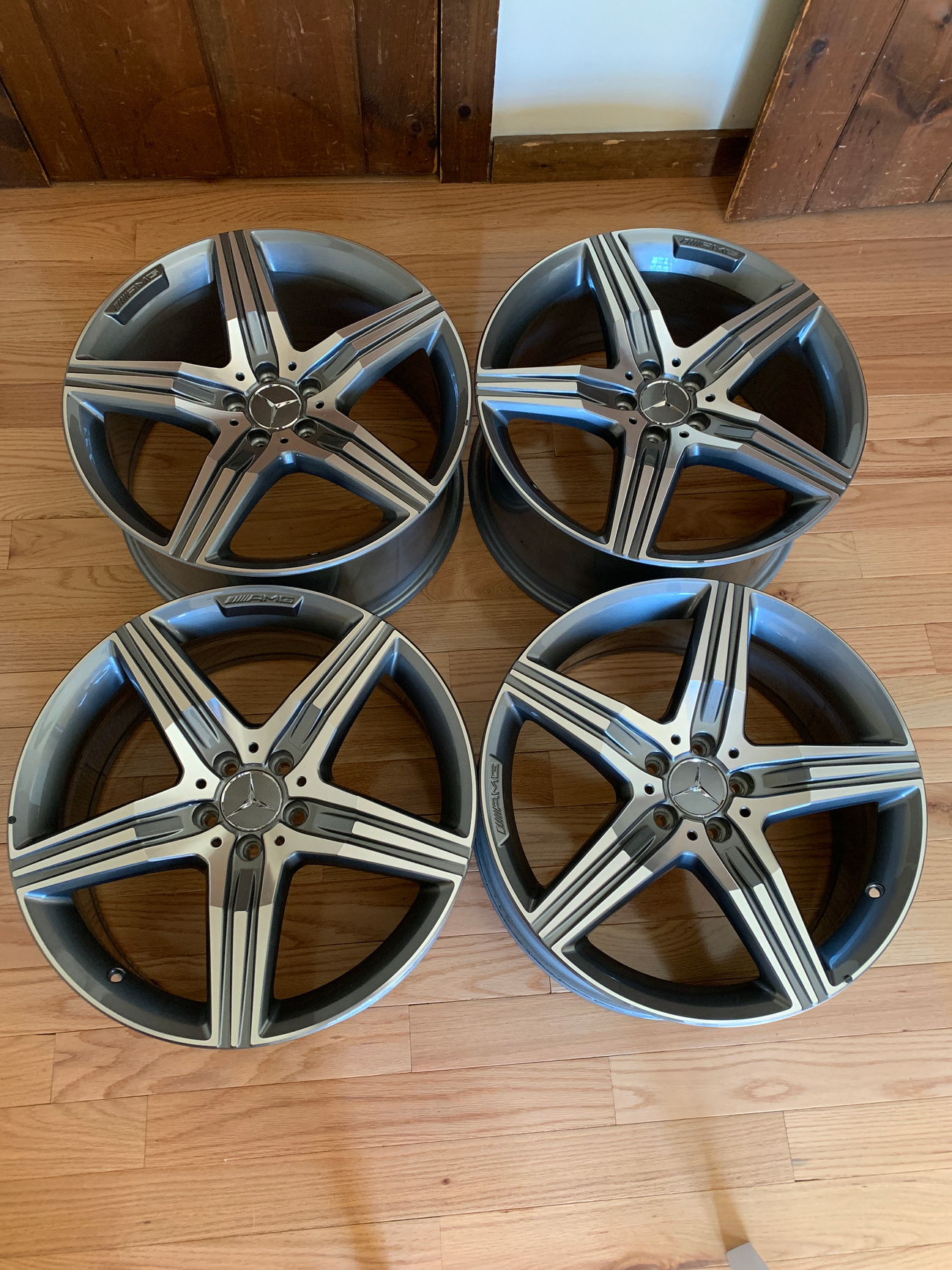 No Reserve: New-In-Box Set of 20" Mercedes-Benz AMG S63 Wheels For Sale ...
