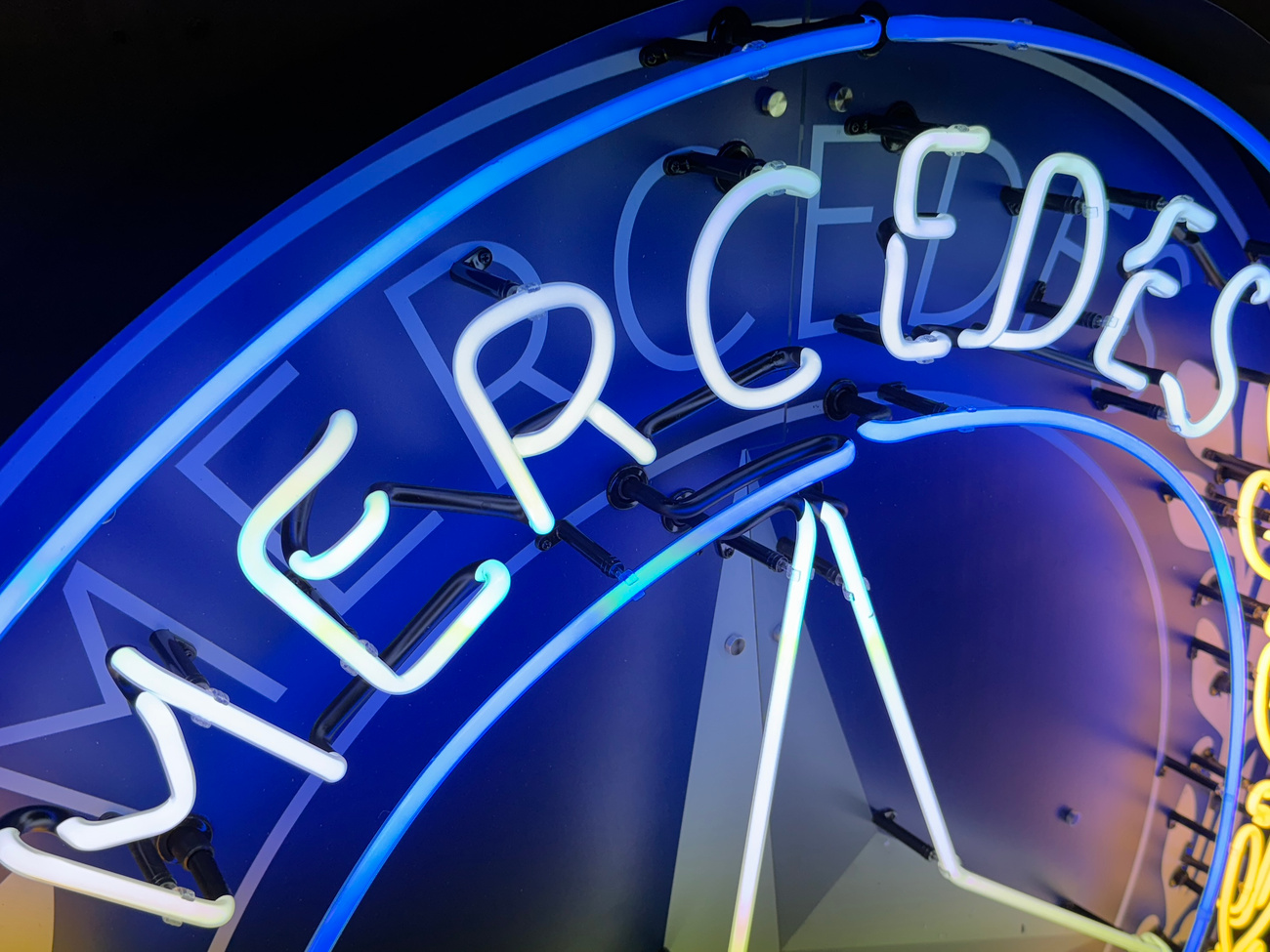 50" X 50" Mercedes-Benz Laurel Wreath Neon Sign For Sale | The MB Market