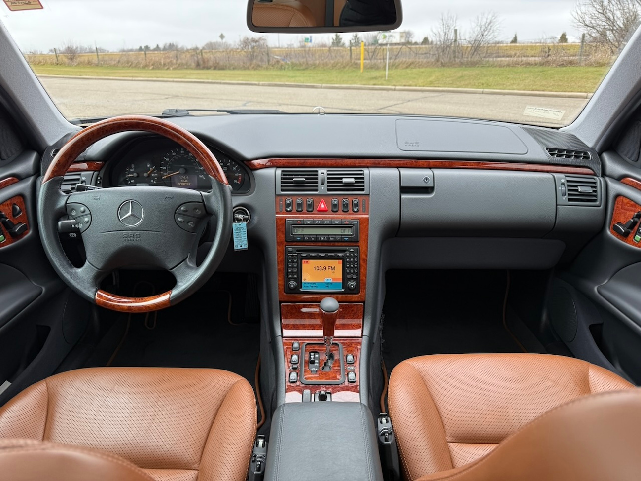 39k-Mile 2001 Mercedes-Benz E320 designo Espresso Edition For Sale ...