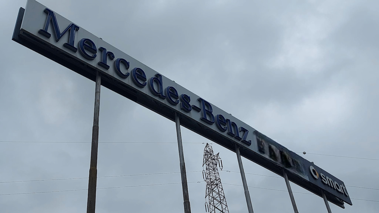 32ft x 3.5ft Original Mercedes-Benz Dealership Sign For Sale | The MB ...