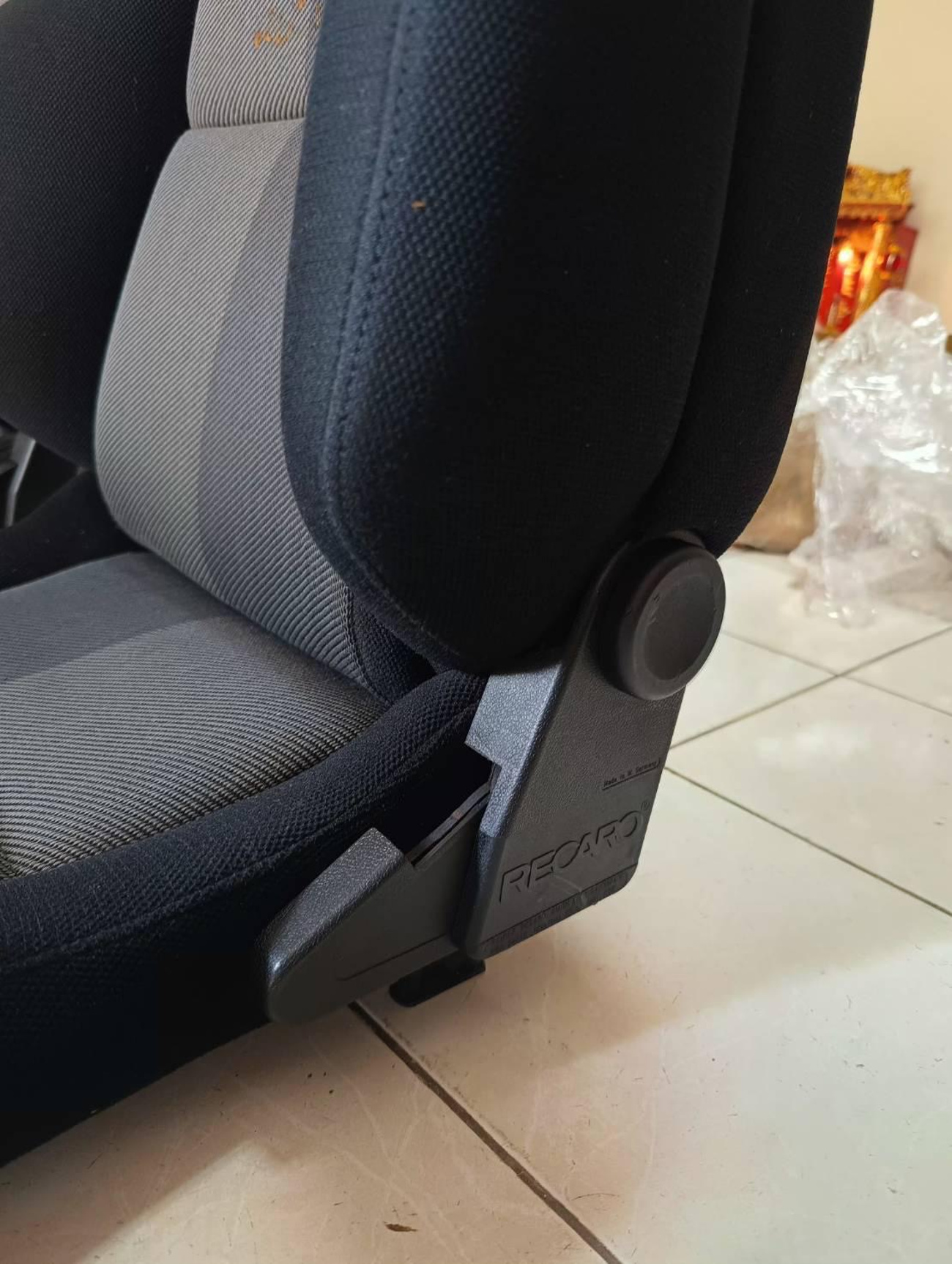 RECARO CSE Seats For Sale | The MB Market