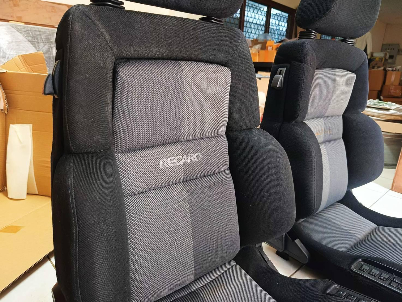 RECARO CSE Seats For Sale | The MB Market