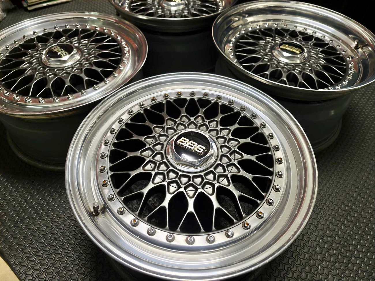 Staggered 3-Piece 17" BBS RS Wheels For Sale | The MB Market