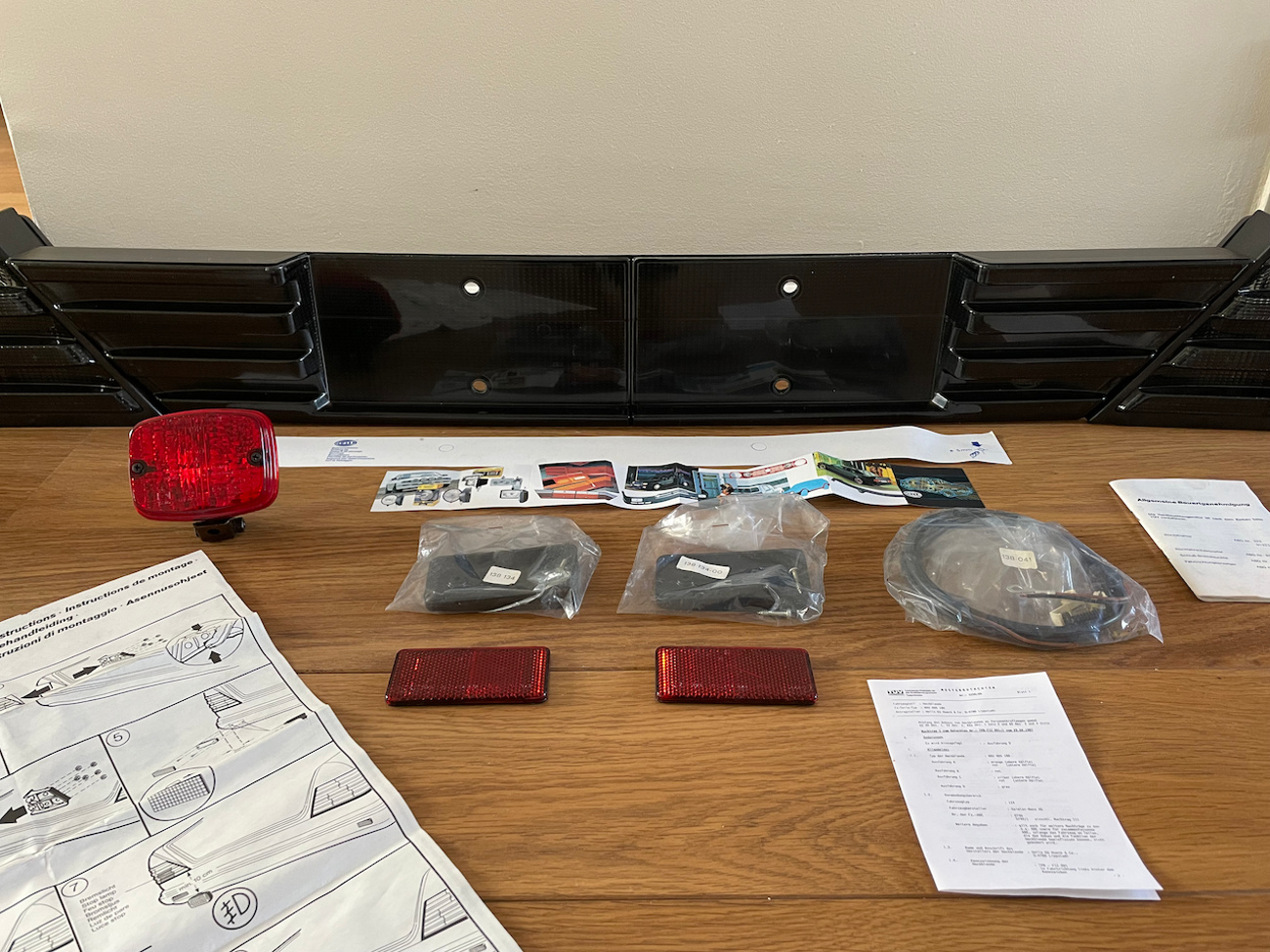 NOS W124 HELLA Smoked Taillights w/Heckblende, Reflectors, and Fog ...