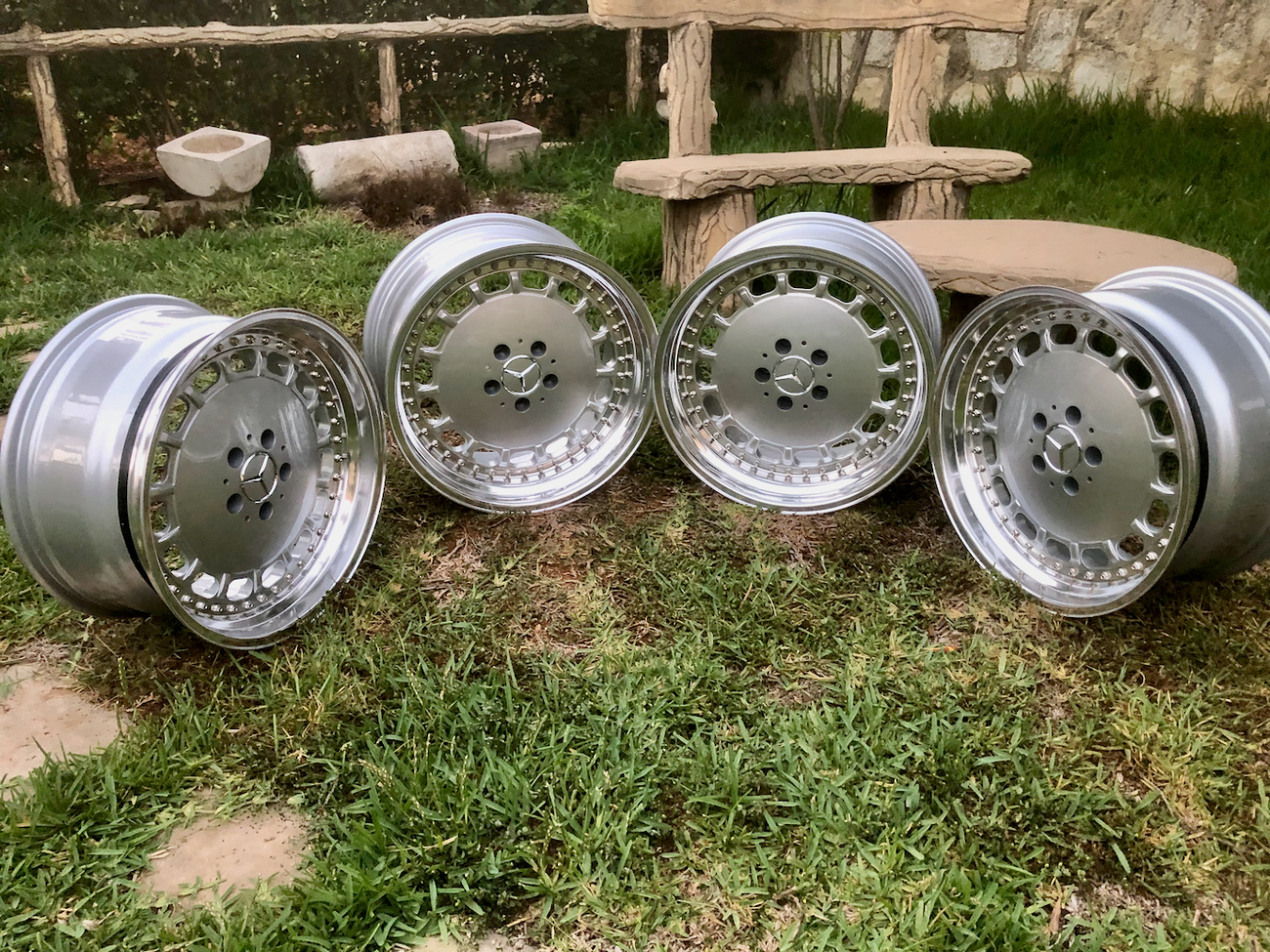 Custom 18" Gullideckel 3-Piece Wheels For Sale | The MB Market