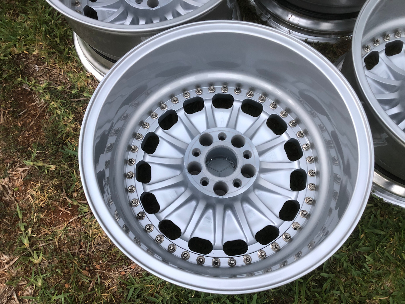 Custom 18" Gullideckel 3-Piece Wheels For Sale | The MB Market