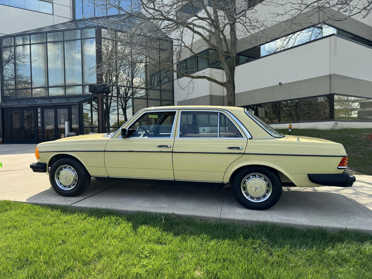 1979 Mercedes-Benz 300D For Sale | The MB Market