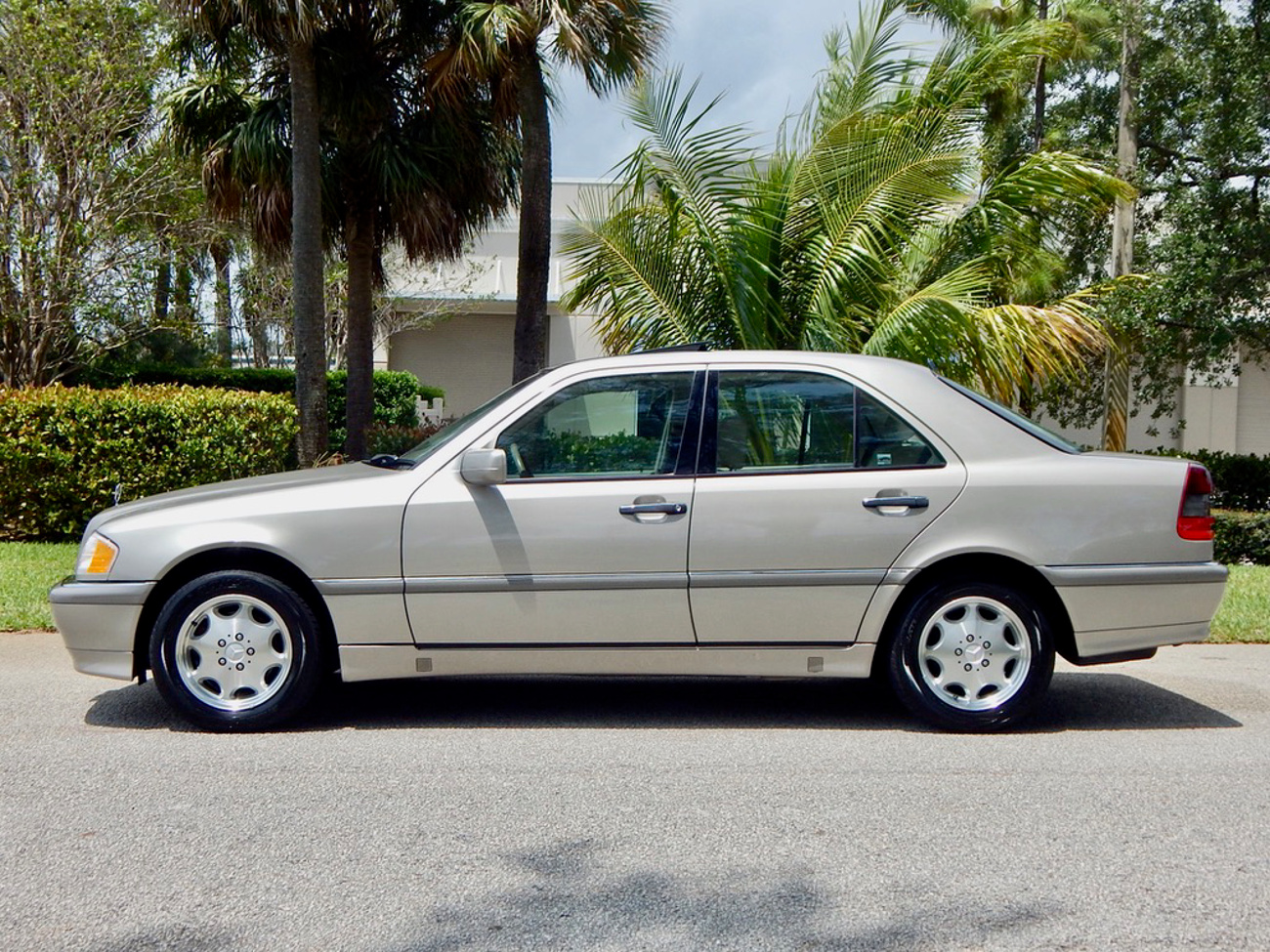53k-Mile 1999 Mercedes-Benz C230 Kompressor For Sale | The MB Market