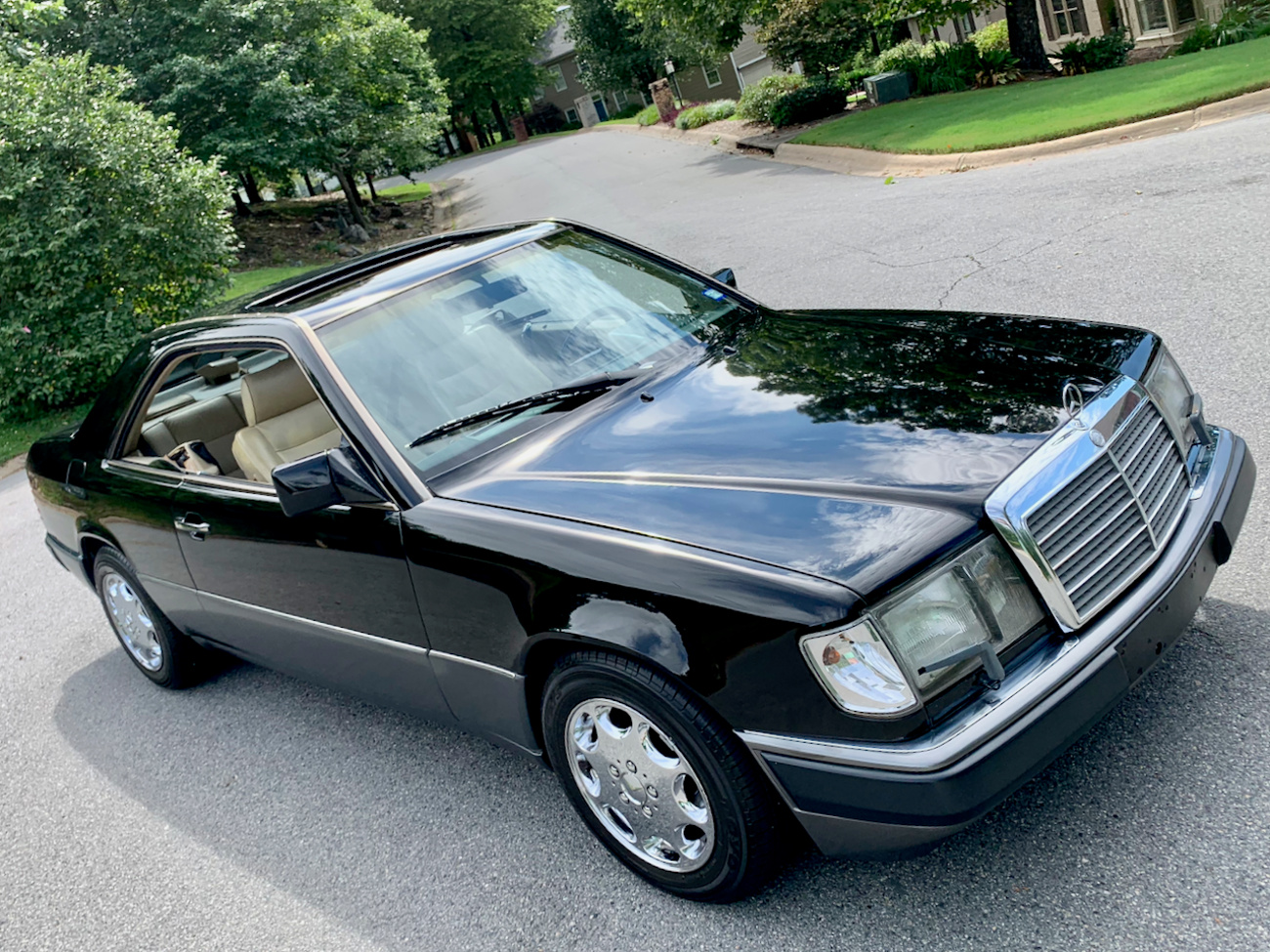1990 Mercedes-Benz 300CE For Sale | The MB Market