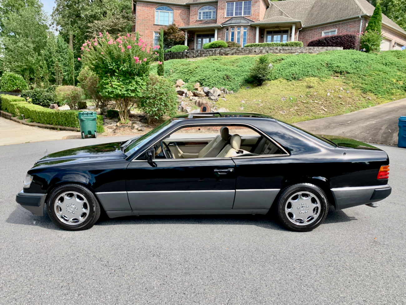 1990 Mercedes-Benz 300CE For Sale | The MB Market