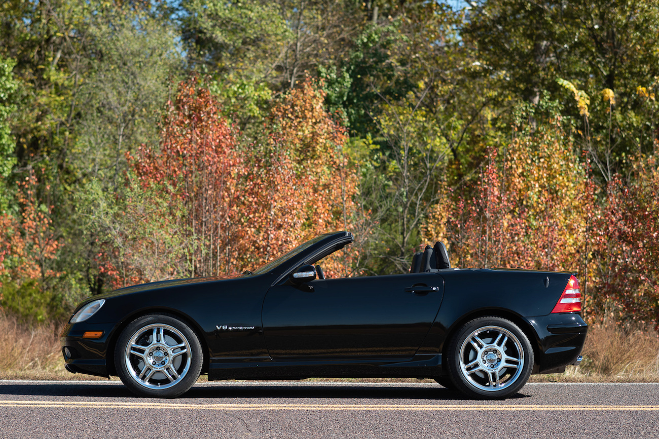 2002 Mercedes-Benz SLK32 AMG w/15k miles For Sale | The MB Market