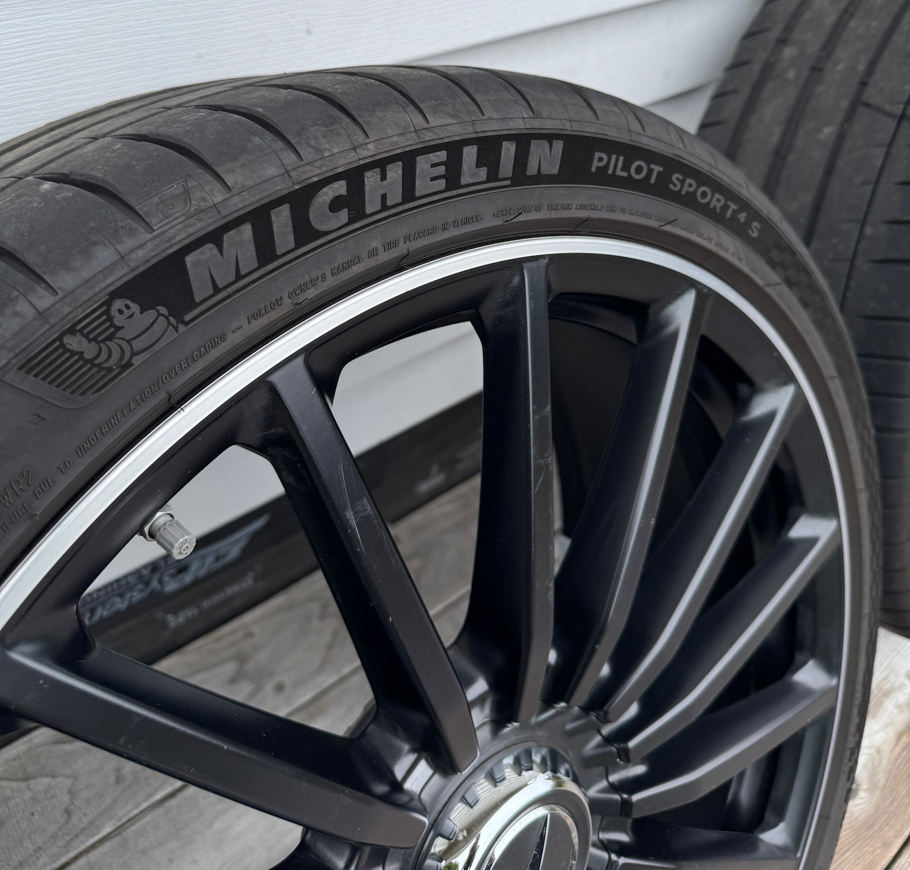 OEM 21" Mercedes-Benz X156 GLA AMG Wheels & Tires For Sale | The MB Market