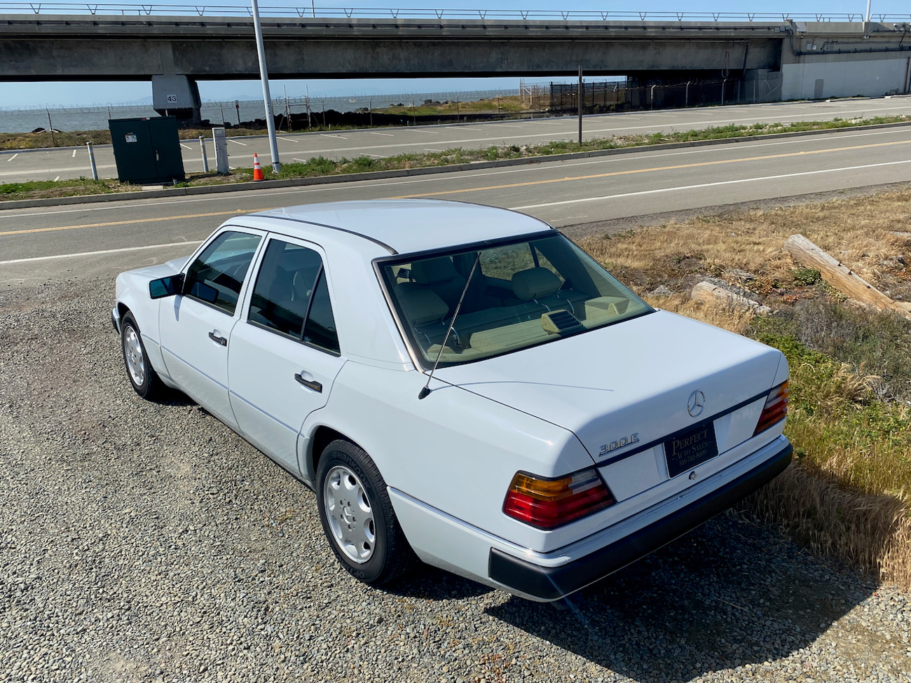 1992 Mercedes-Benz 300E w/82k Miles For Sale | The MB Market