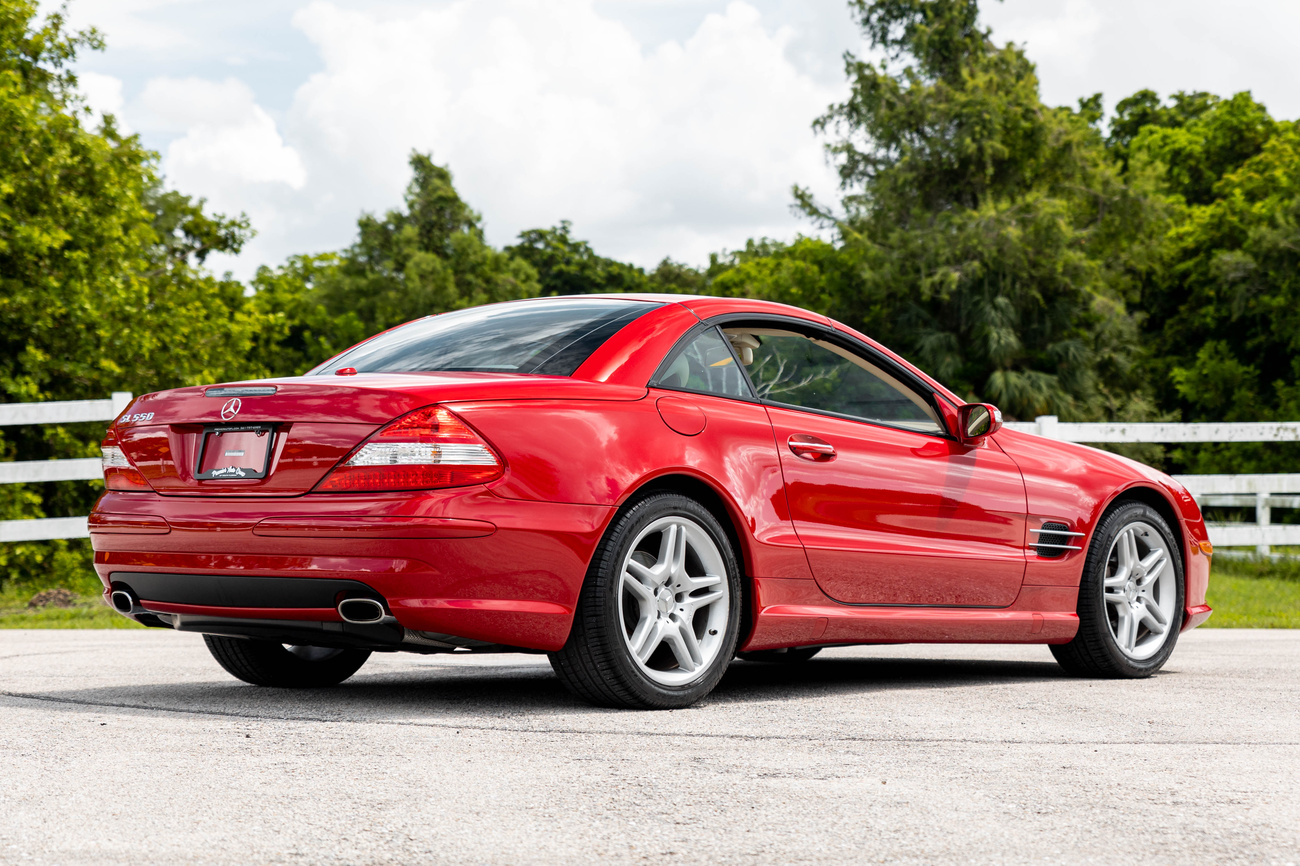 15k-Mile 2007 Mercedes-Benz SL550 For Sale | The MB Market