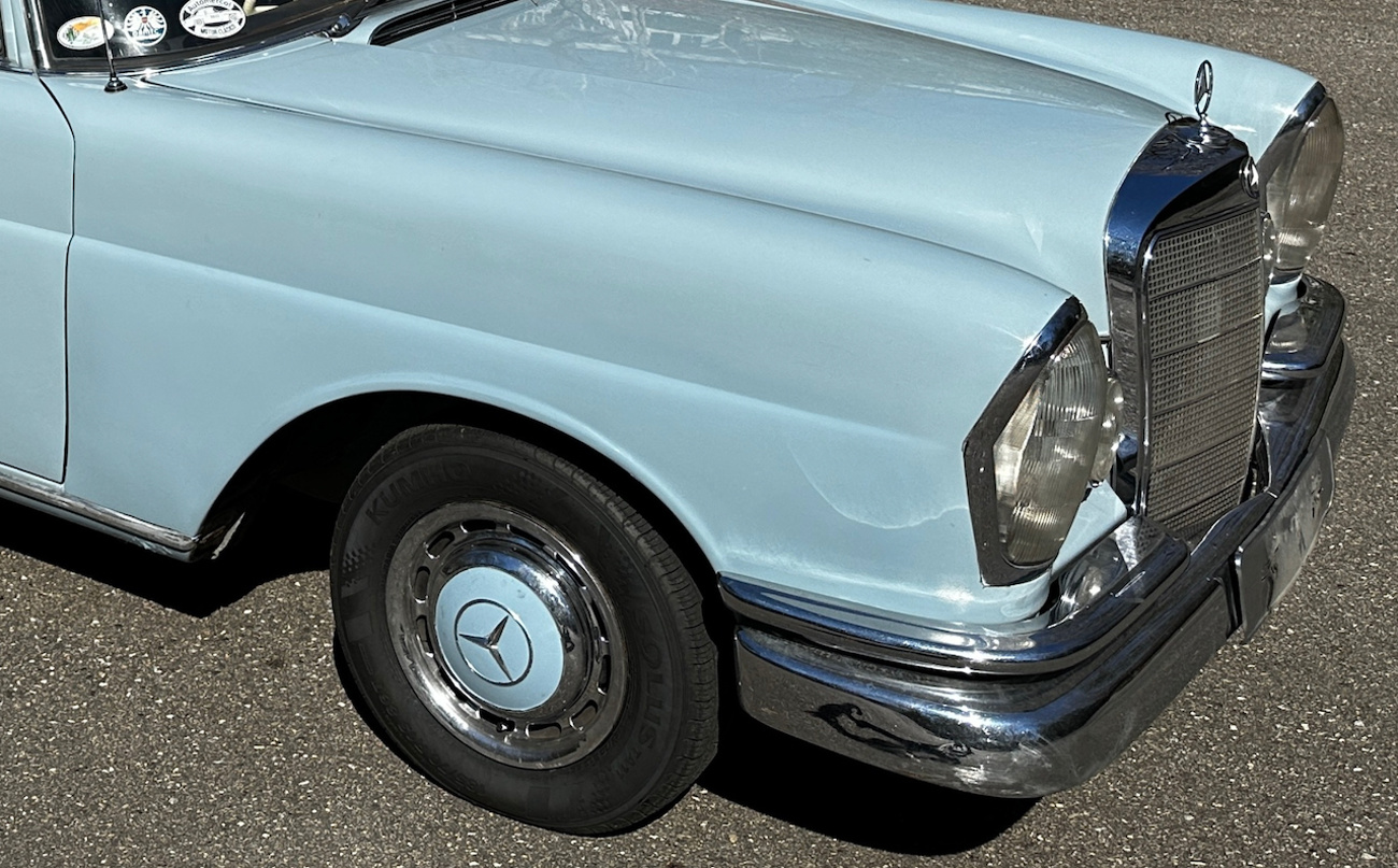 1962 Mercedes-Benz 220SE “Fintail” 4-Speed For Sale | The MB Market