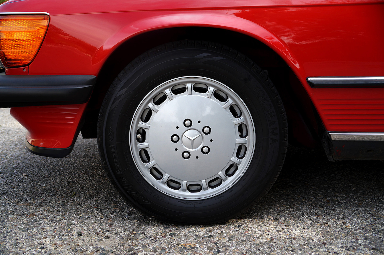 1988 Mercedes-Benz 560SL w/42k Miles For Sale | The MB Market