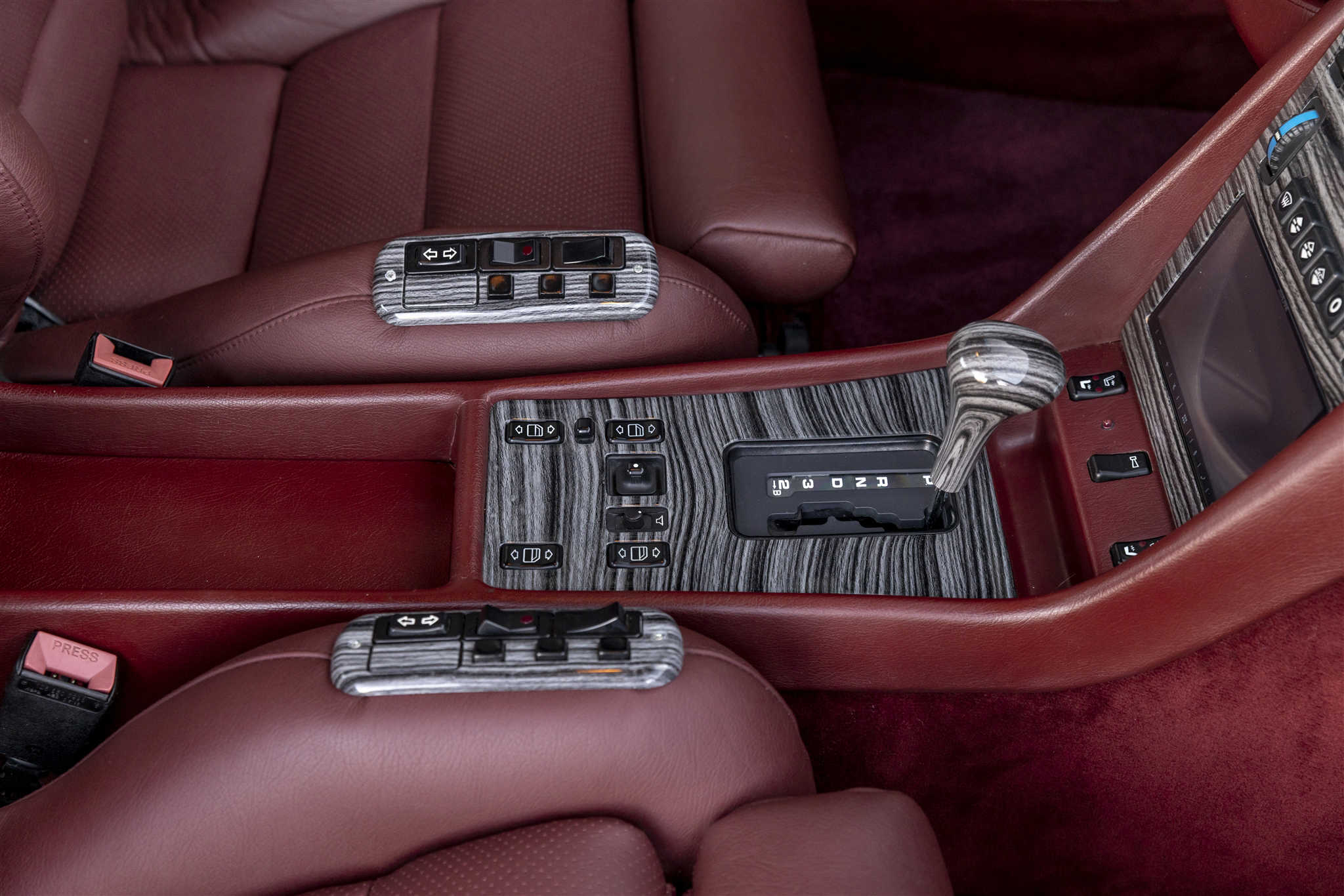 1989 Mercedes-Benz 560SEC AMG Widebody Reimagined For Sale | The MB Market