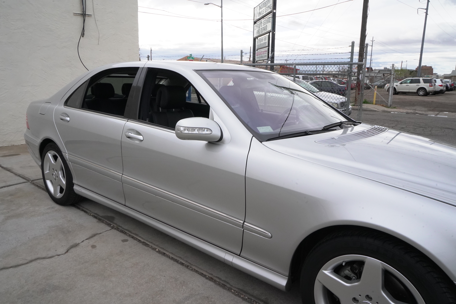 15k-Mile 2006 Mercedes-Benz S430 4Matic For Sale | The MB Market