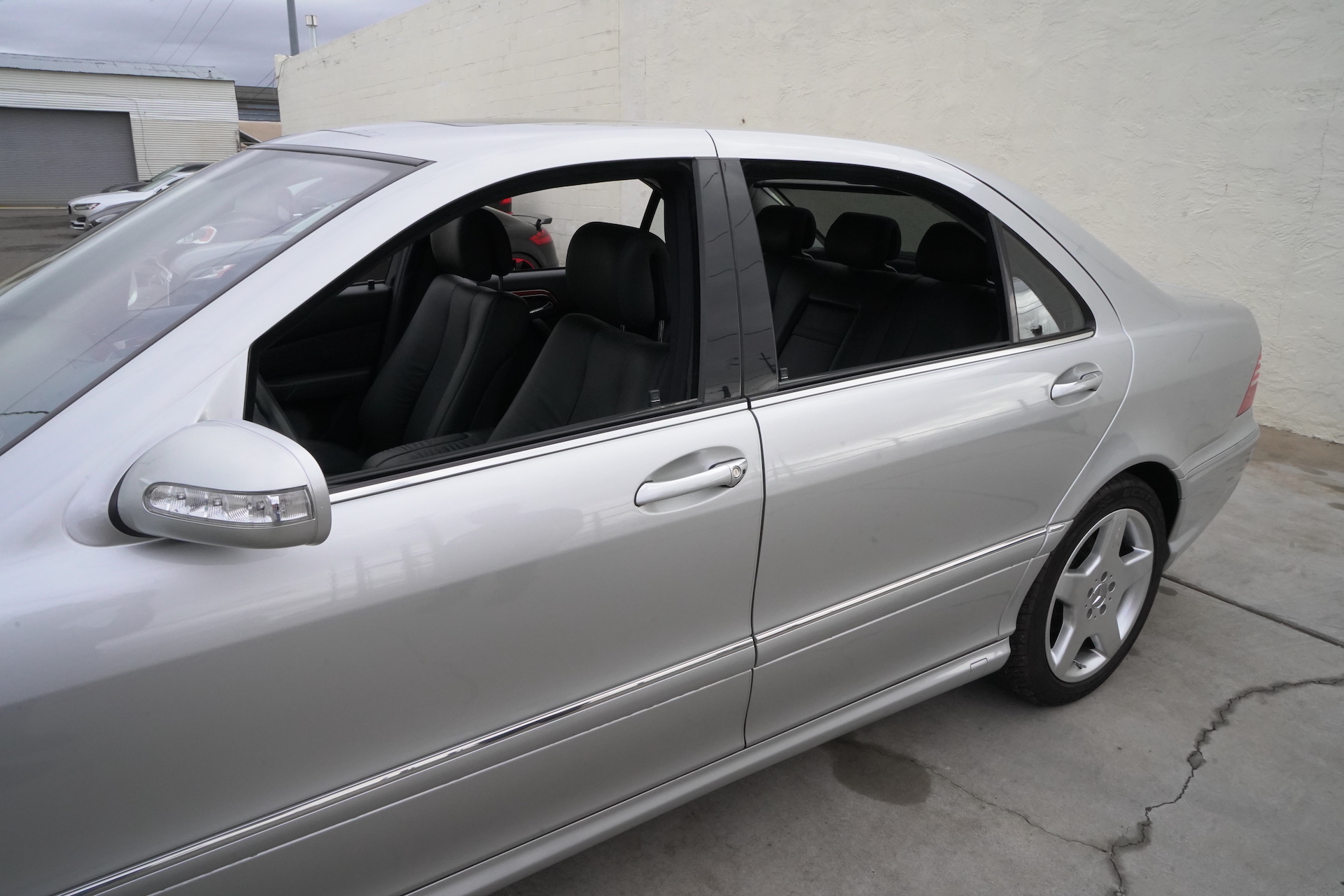 15k-Mile 2006 Mercedes-Benz S430 4Matic For Sale | The MB Market