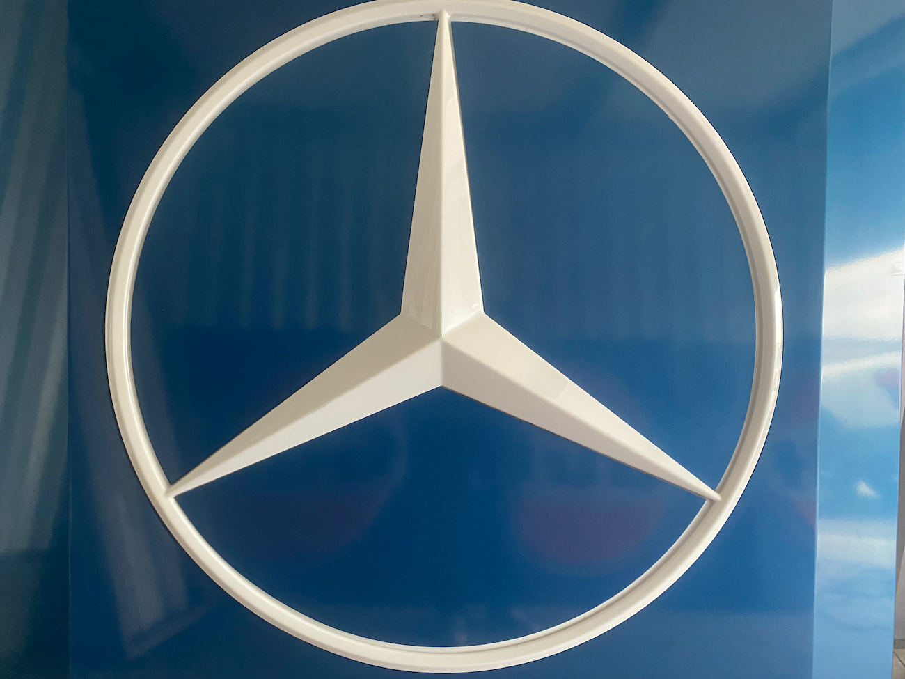 79" X 79" Illuminated Mercedes-Benz Logo Dealer Sign For Sale | The MB ...