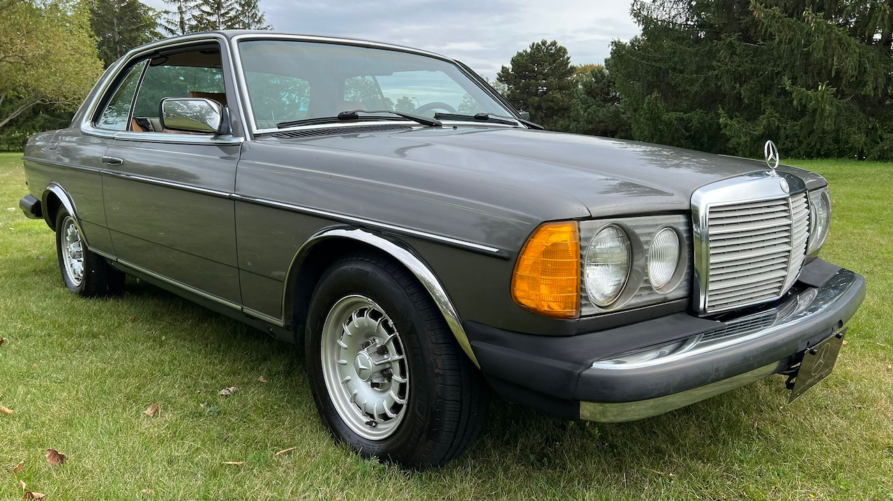 1984 Mercedes-Benz 300CD Turbo For Sale | The MB Market