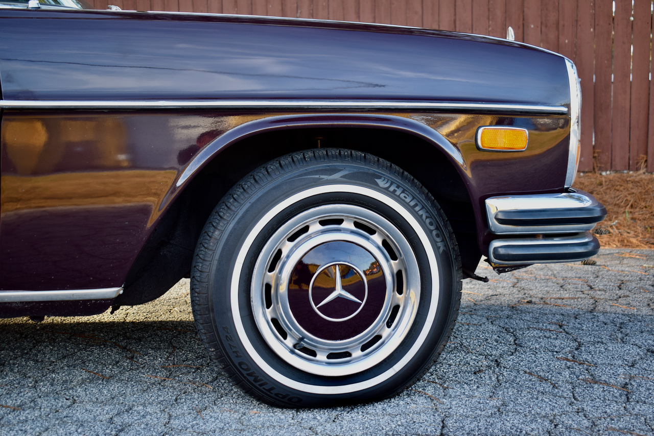 1969 Mercedes-Benz 250 4-Speed For Sale | The MB Market