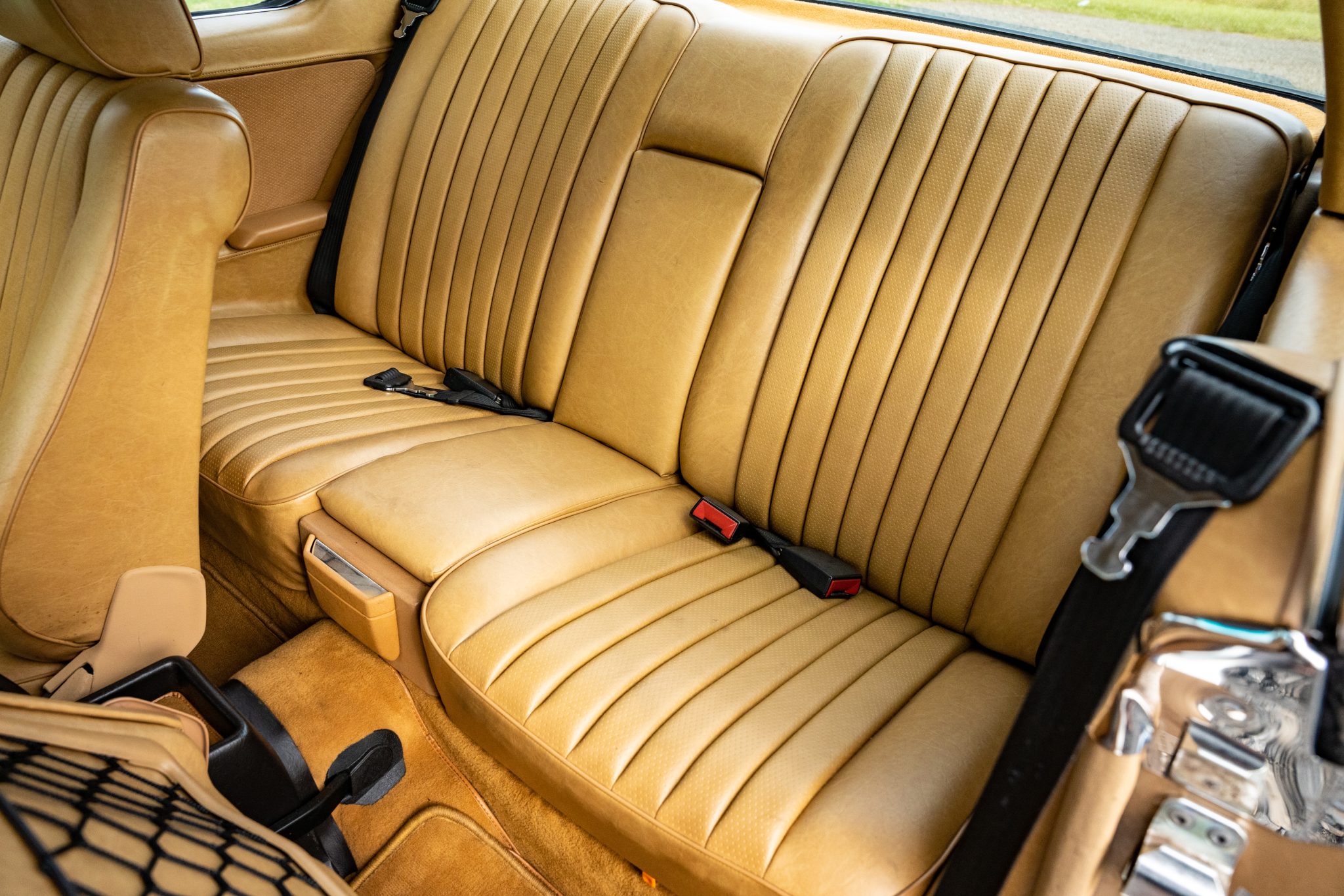 Modified 1983 Mercedes-Benz 300CD Turbo For Sale | The MB Market