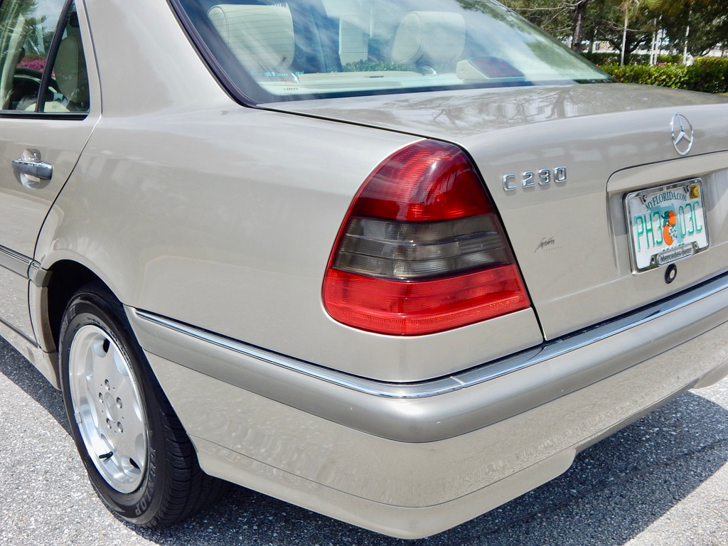 53k-Mile 1999 Mercedes-Benz C230 Kompressor For Sale | The MB Market