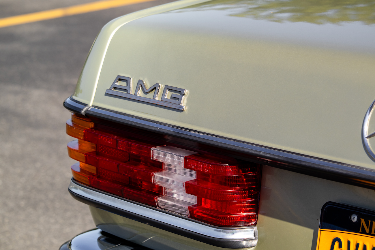 Euro 1984 Mercedes-Benz 280E AMG Tribute For Sale | The MB Market
