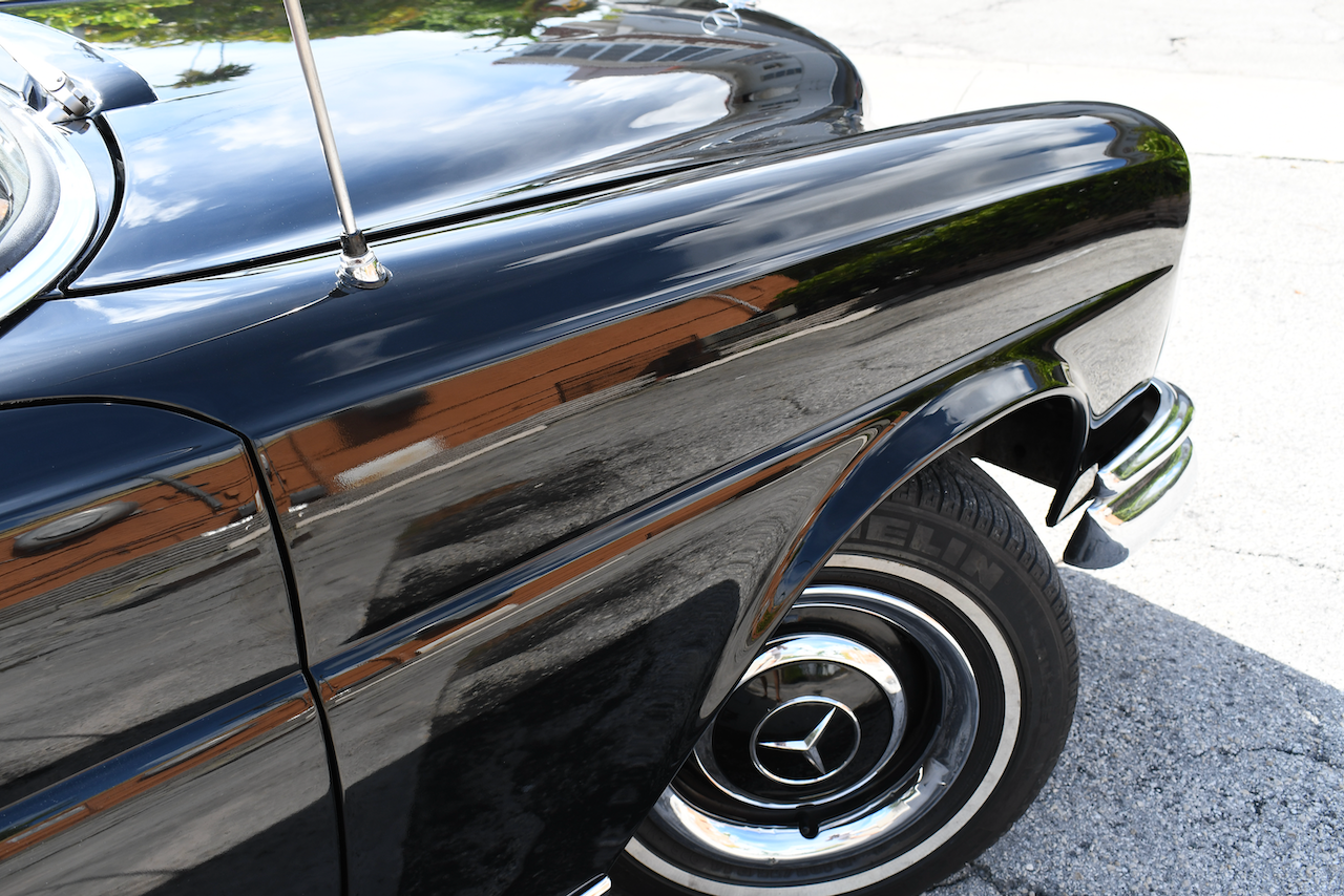 1967 Mercedes-Benz 250SE Coupe 4-Speed For Sale | The MB Market